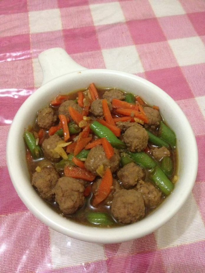Tumis Bola-bola Daging by Neng Lilis Ngawi - langsungenak.com