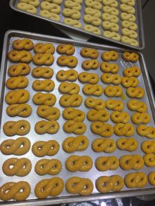 Cookies Angka 8 (cookies telor rebus) by Anfit Annisa Fitri Tangka ...