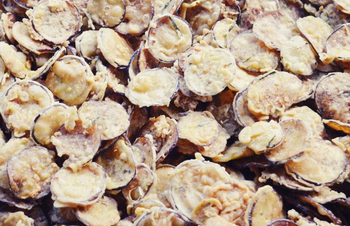 Keripik Terong Crispy by Wardat El Ouyun - langsungenak.com
