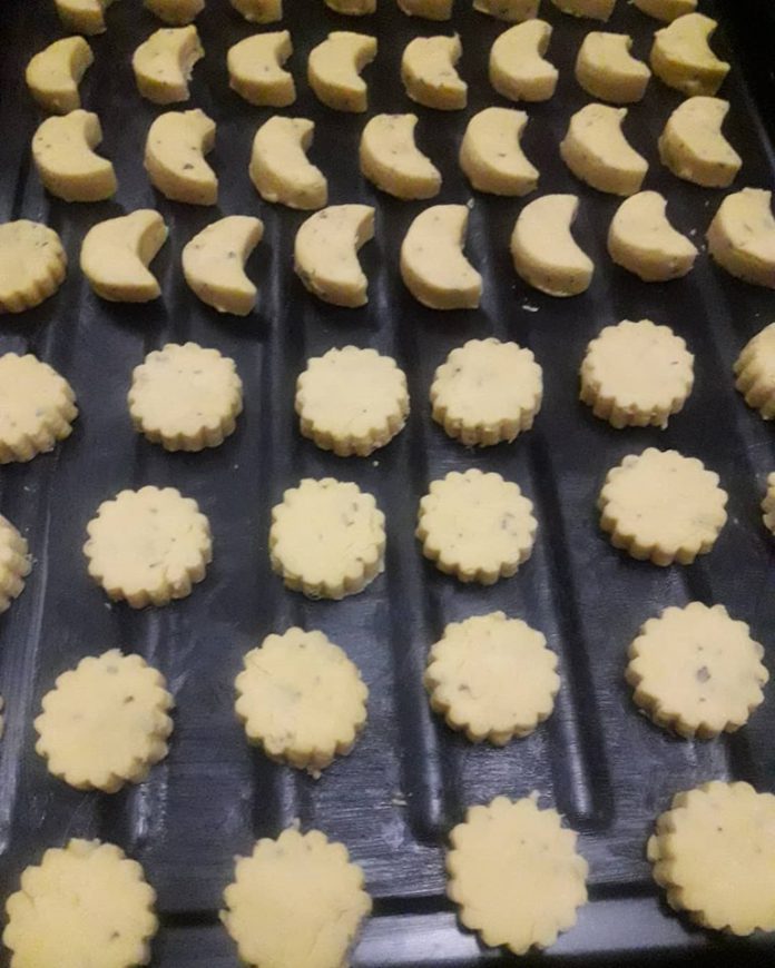 GARLIC CHEESE COOKIES by Mbok Dapur Pawoen Ulfia