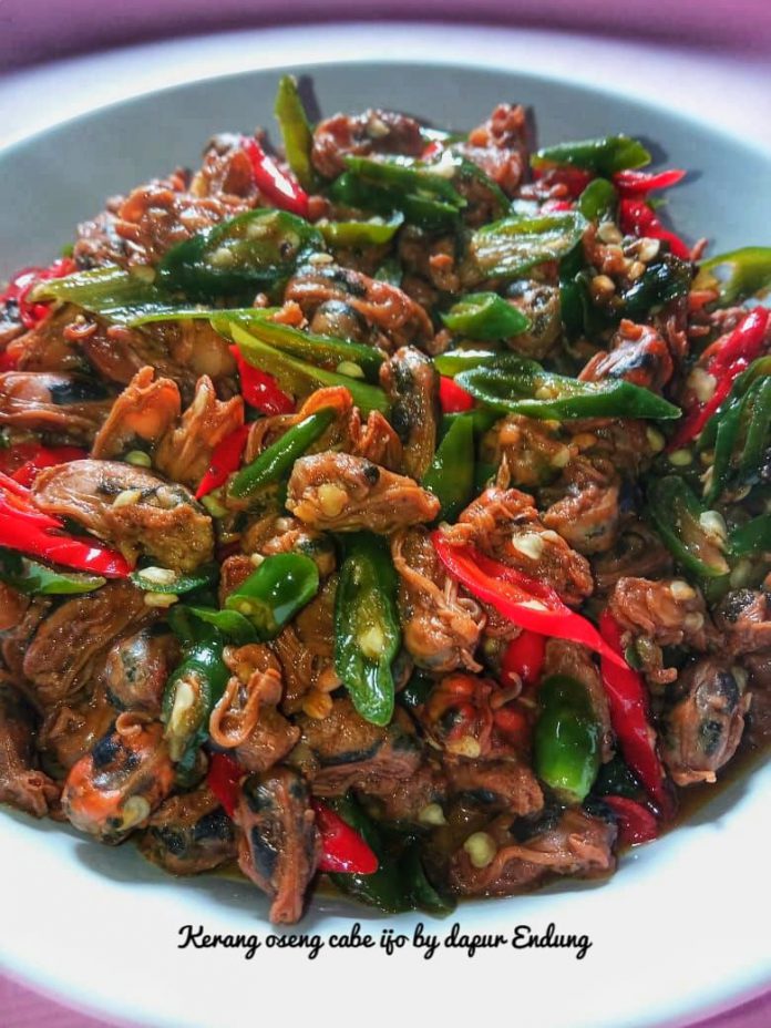 Kerang oseng cabe ijo by Dapurnya Anggie - langsungenak.com