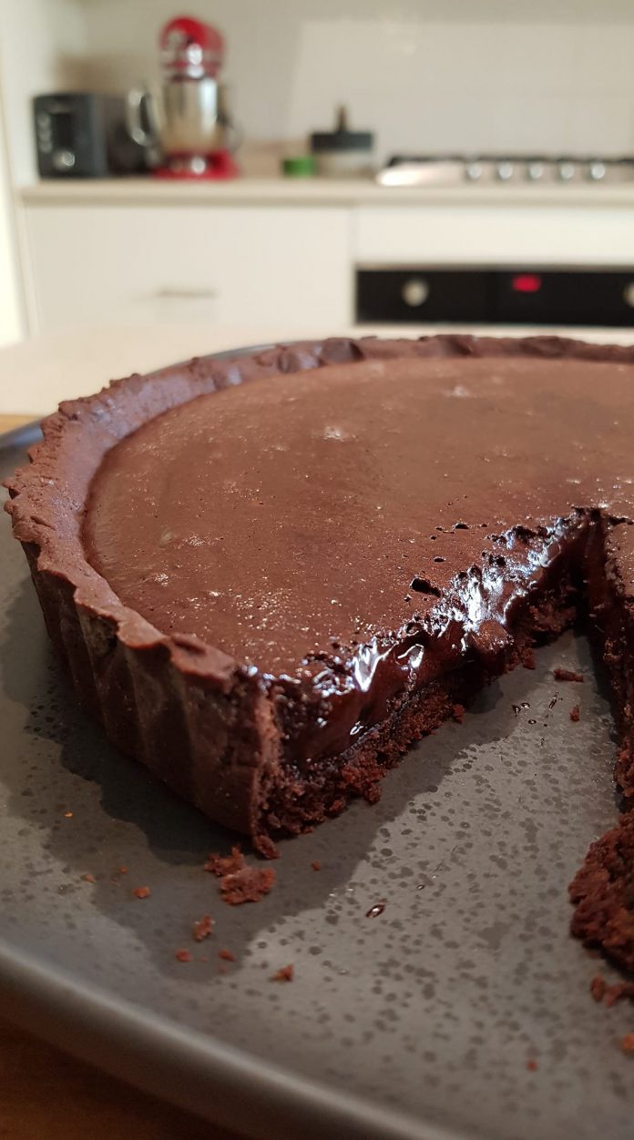 Pie Coklat by Ami Amalia - langsungenak.com