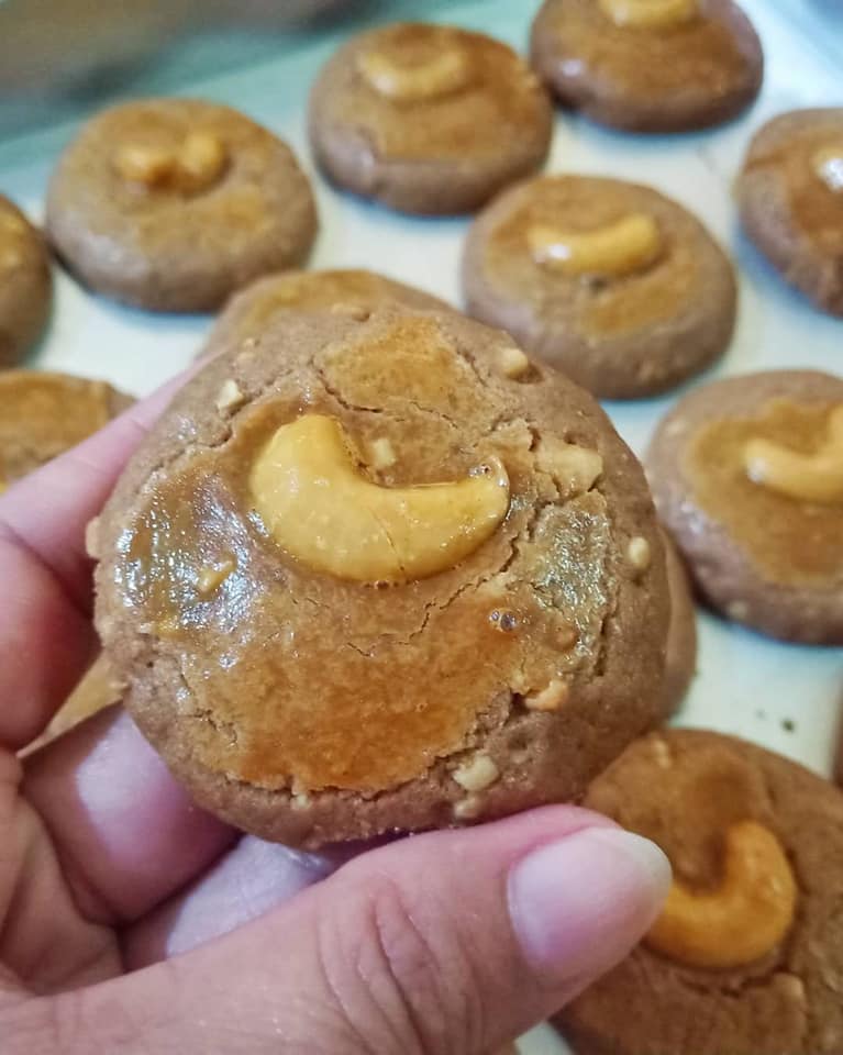 untuk hampers atau dikonsumsi sendiri COOKIES CHOCOLATE MEDE by Yulia Dwi S